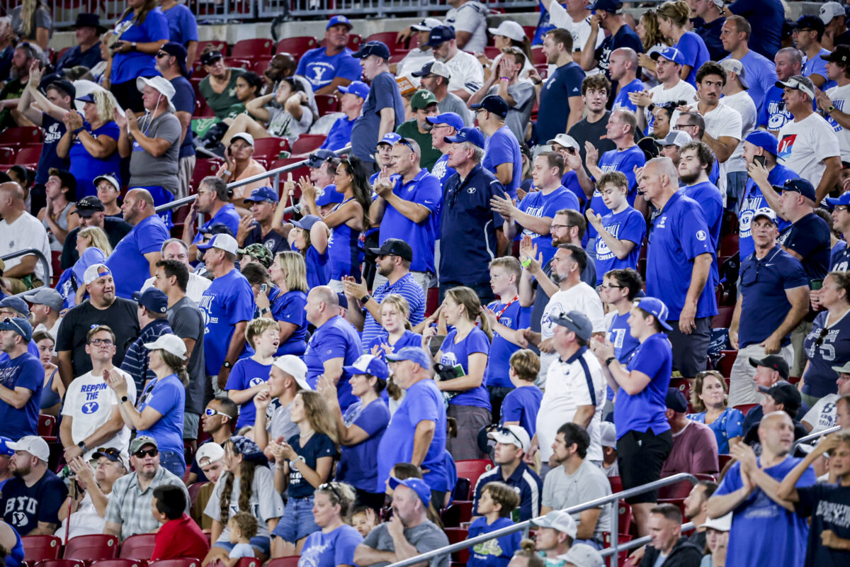 BYU football’s experience sets tone early as Cougars explode past South ...